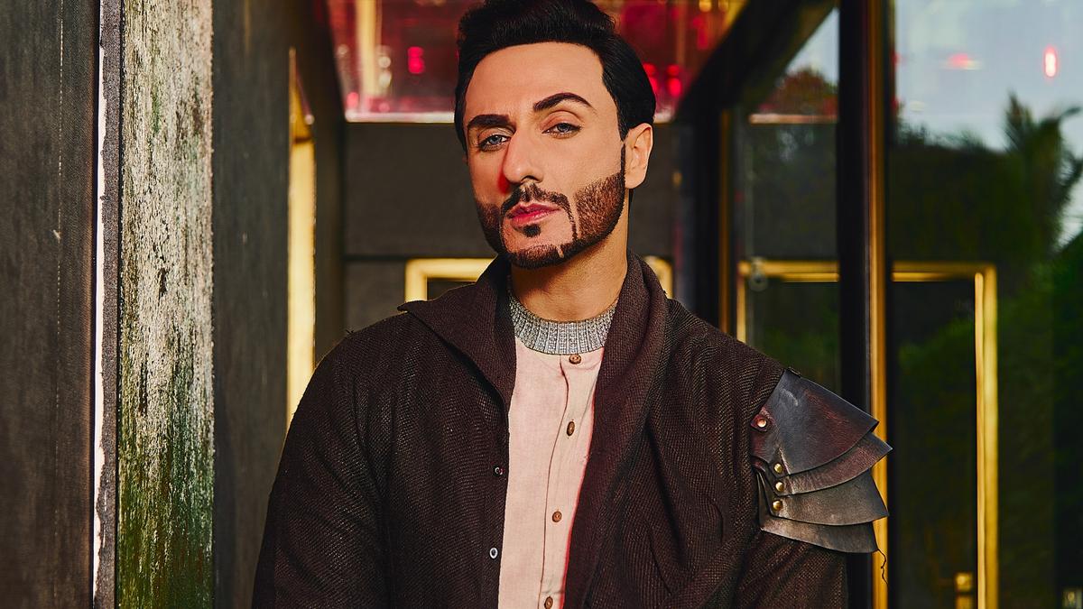 The man with a dragon ring - The Hindu